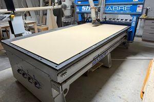 Used Industrial CNC Routers - CNCMachines.com