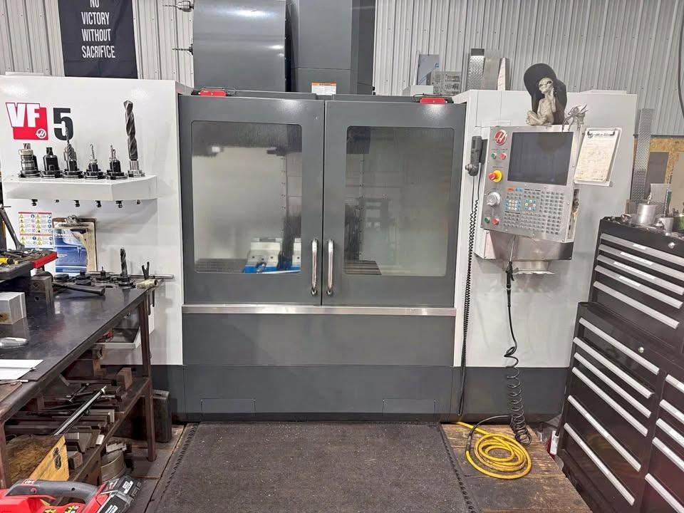 Haas VF5 Series - Haas VF5, VF5-50XT For Sale - CNCMachines.com